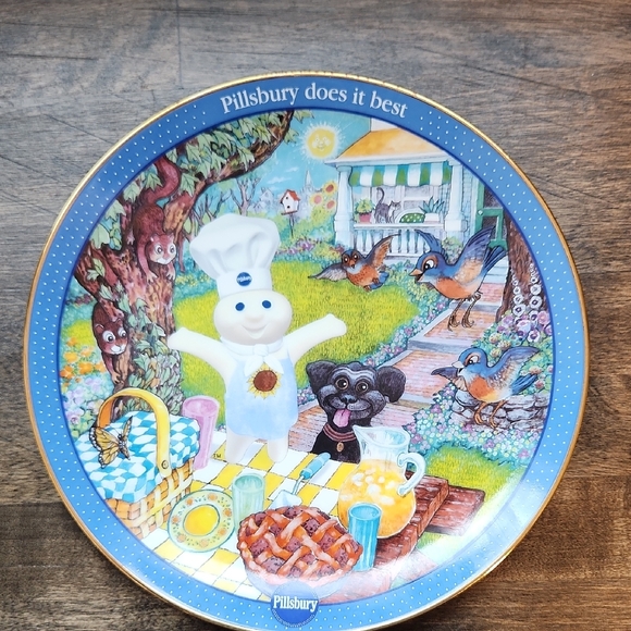 Dining | Pillsbury Doughboy Danbury Mint Collector Plate | Poshmark